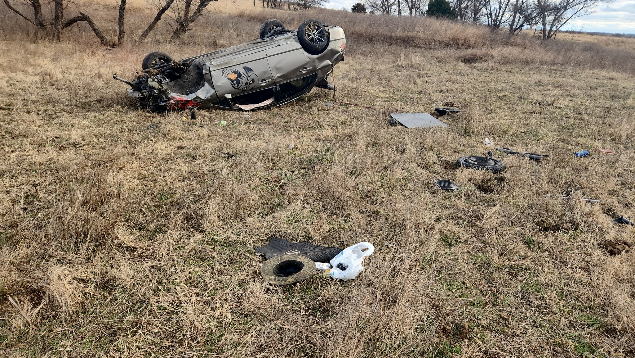 Claremore man dies in single-vehicle crash in east Tulsa - 102.3 KRMG